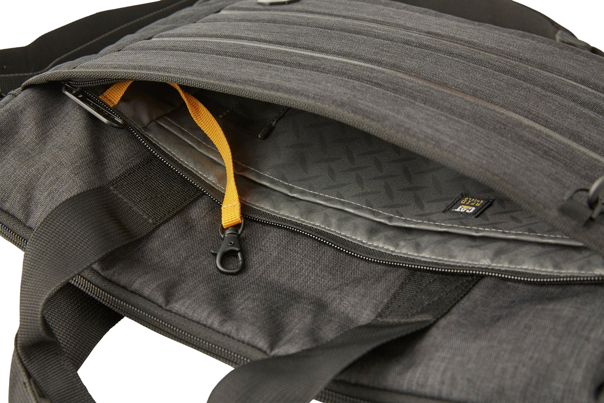 Cat® Slim Briefcase Two Tone – shopcaterpillar.com
